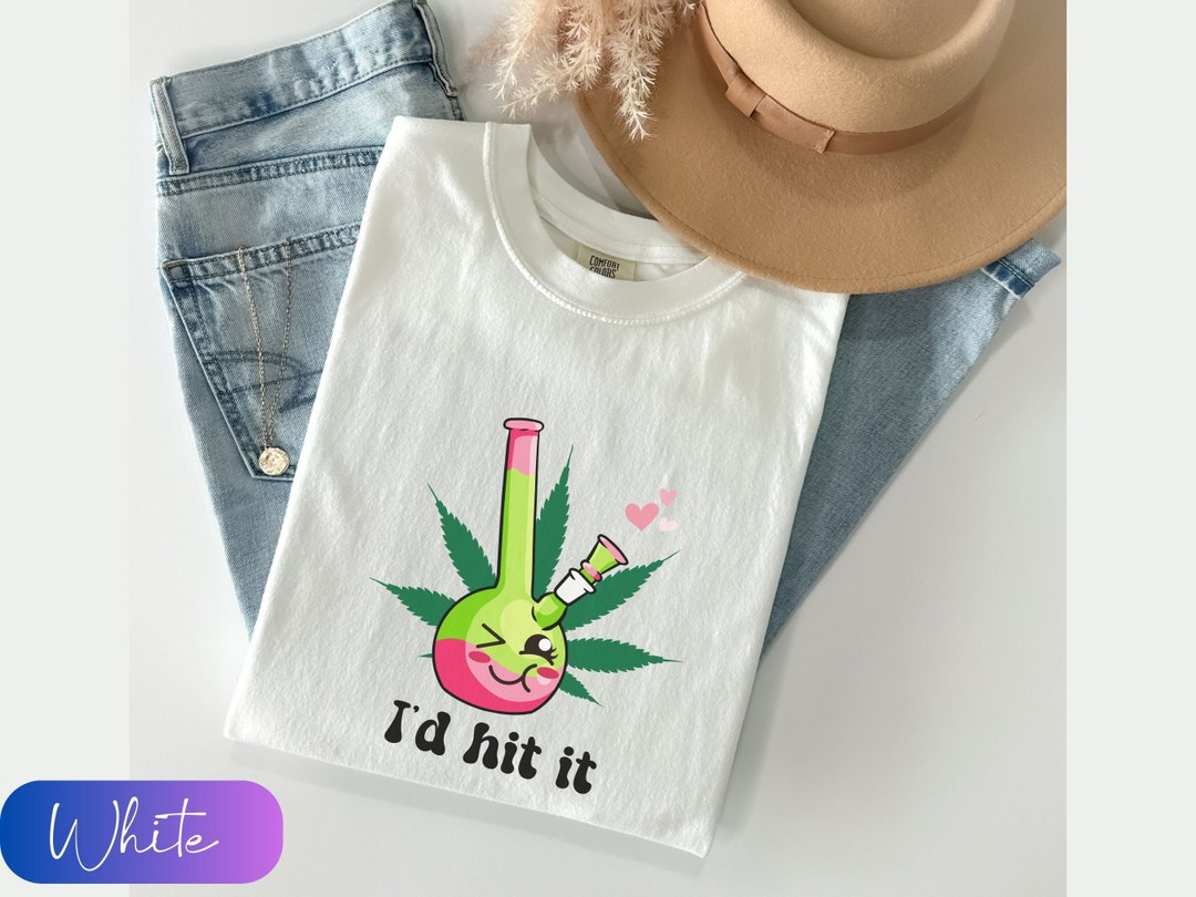 Comfort Colors ® Weed T-shirt, Oversized Retro Stoner Shirt, Pretty ...