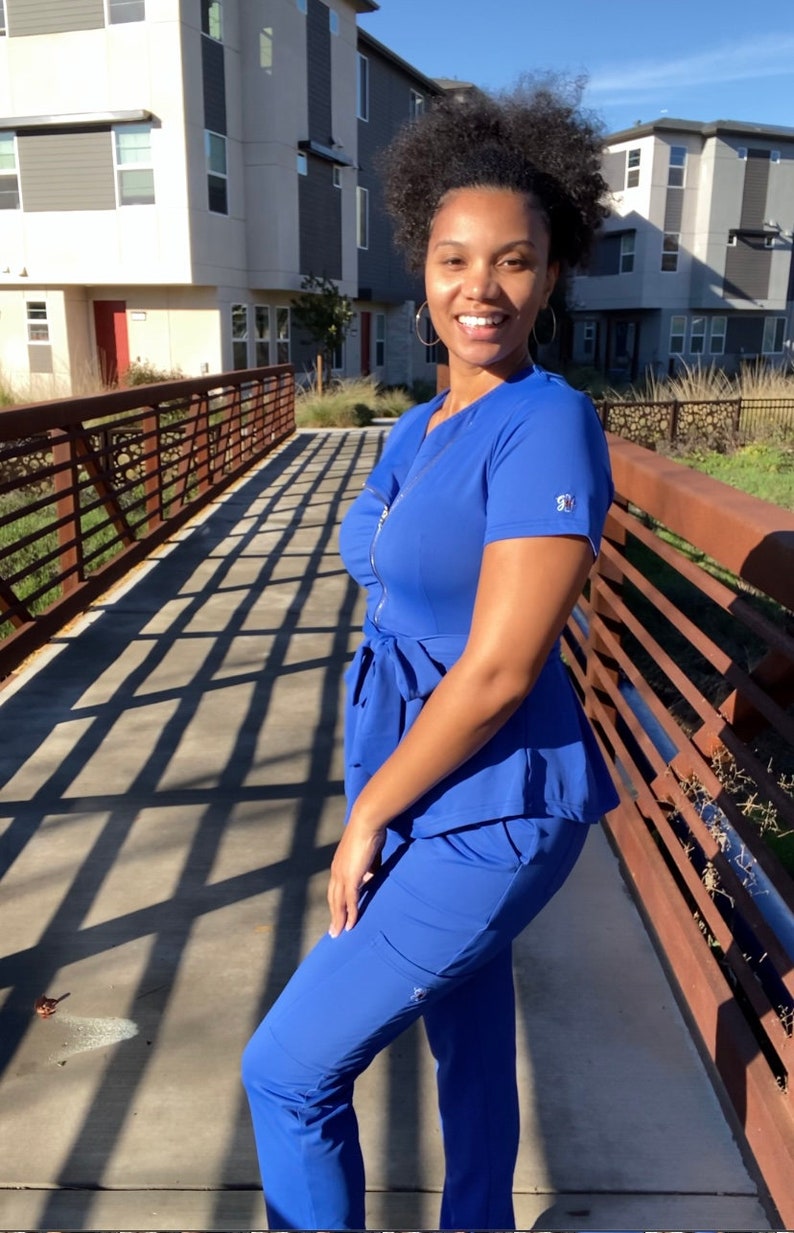 Graced 2 Fit Scrubs G2F Zipped Up Nurse Top Medical - Etsy