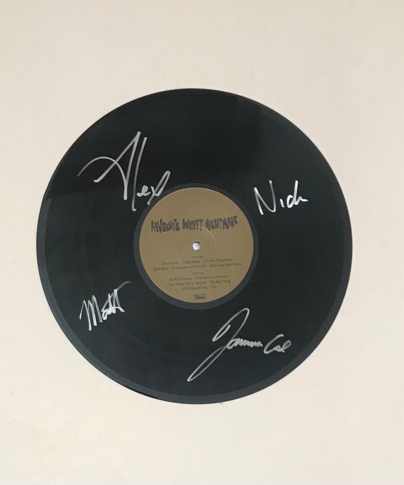 Arctic Monkeys Worst Nightmare Autographed LP Vinyl Display - Etsy