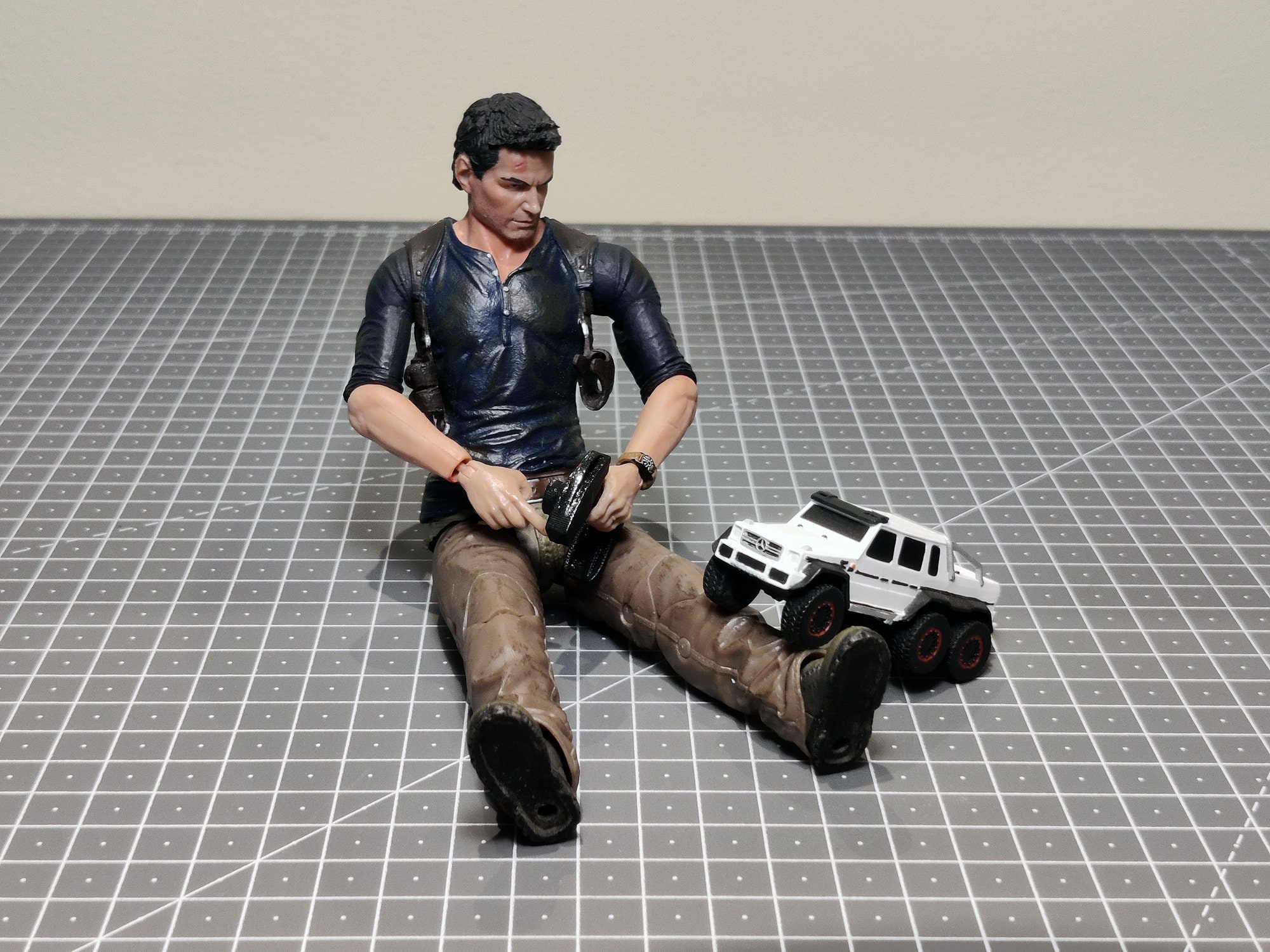 Mercedes-benz G 63 AMG 6X6 1/100 Similar to TRX6 for Action Figures 3d ...