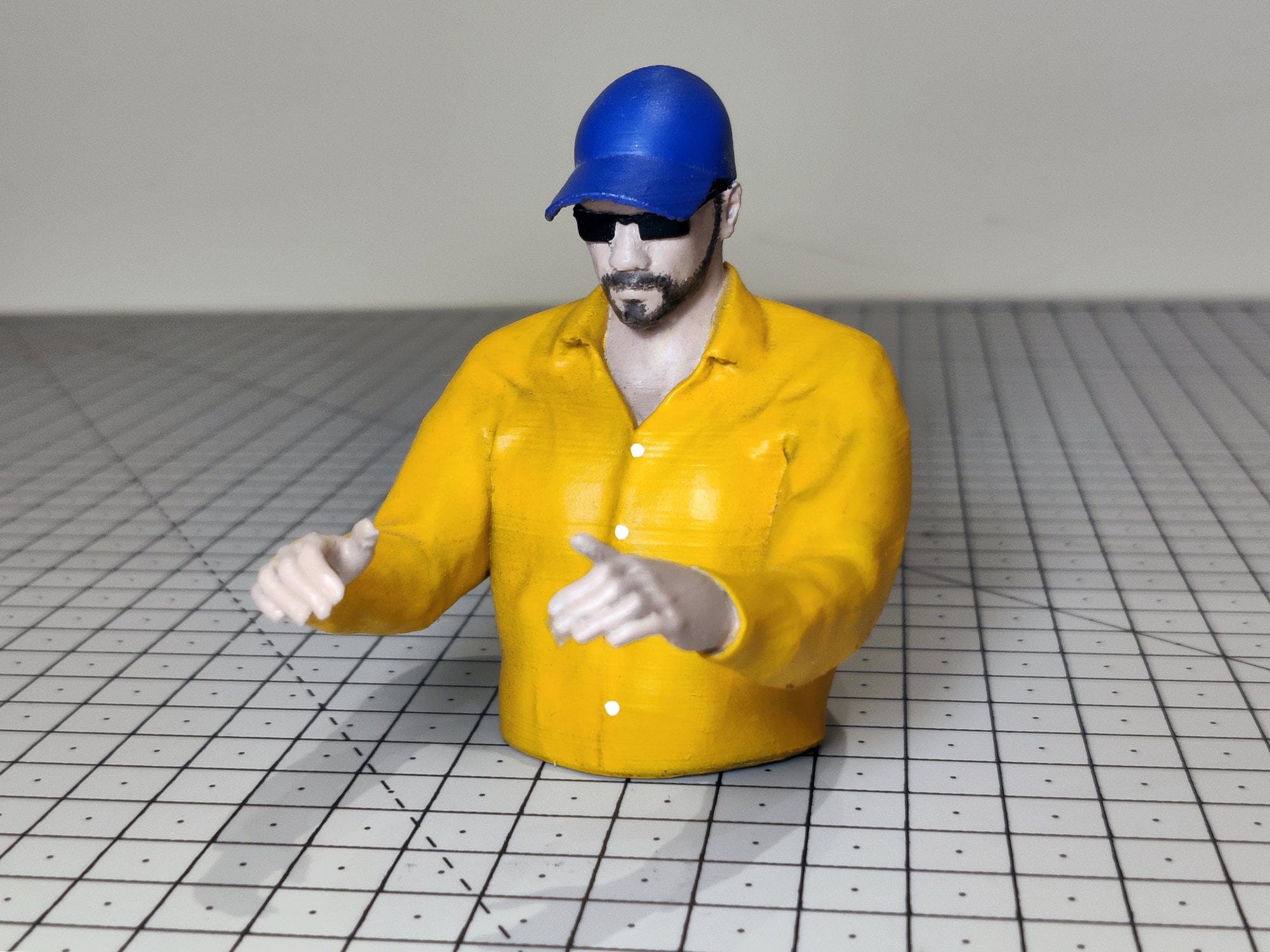 1/10 RC Driver With Shirt, Cap and Sunglasses for Lexan Interiors (3d ...