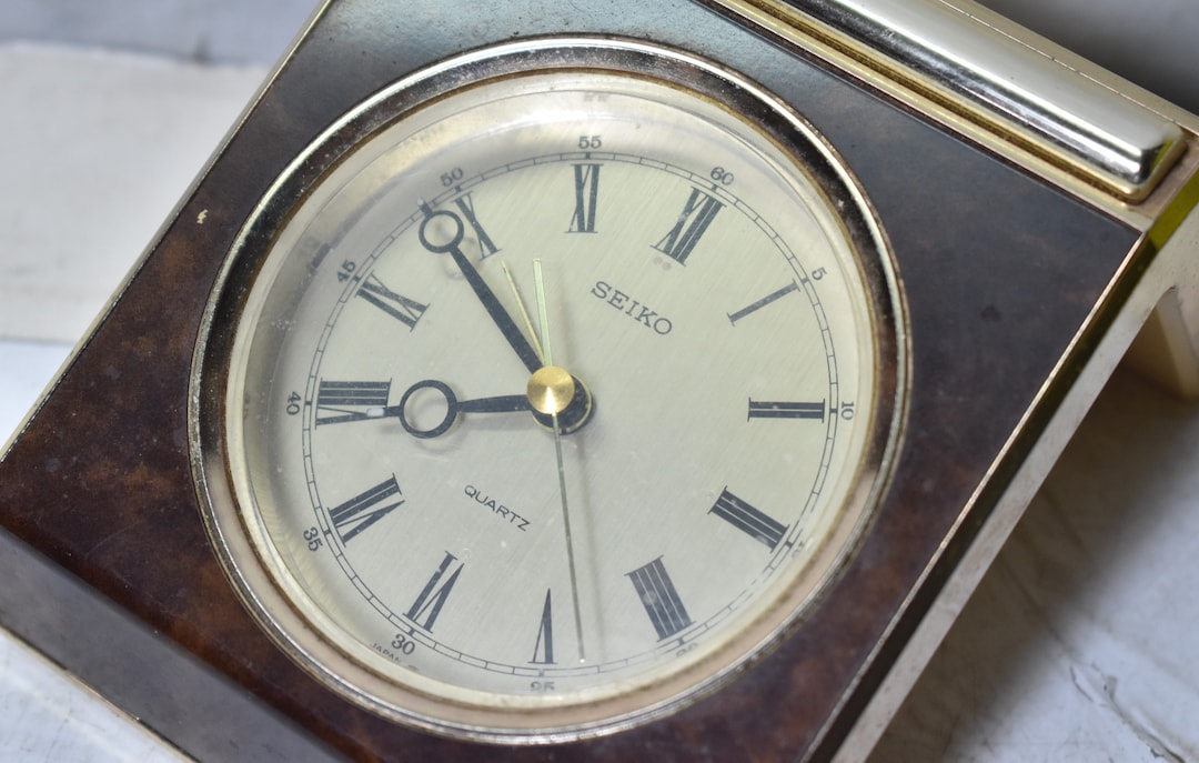 Vintage Seiko Quartz Made in Japan Table Desk Clock-home Decor Clock ...