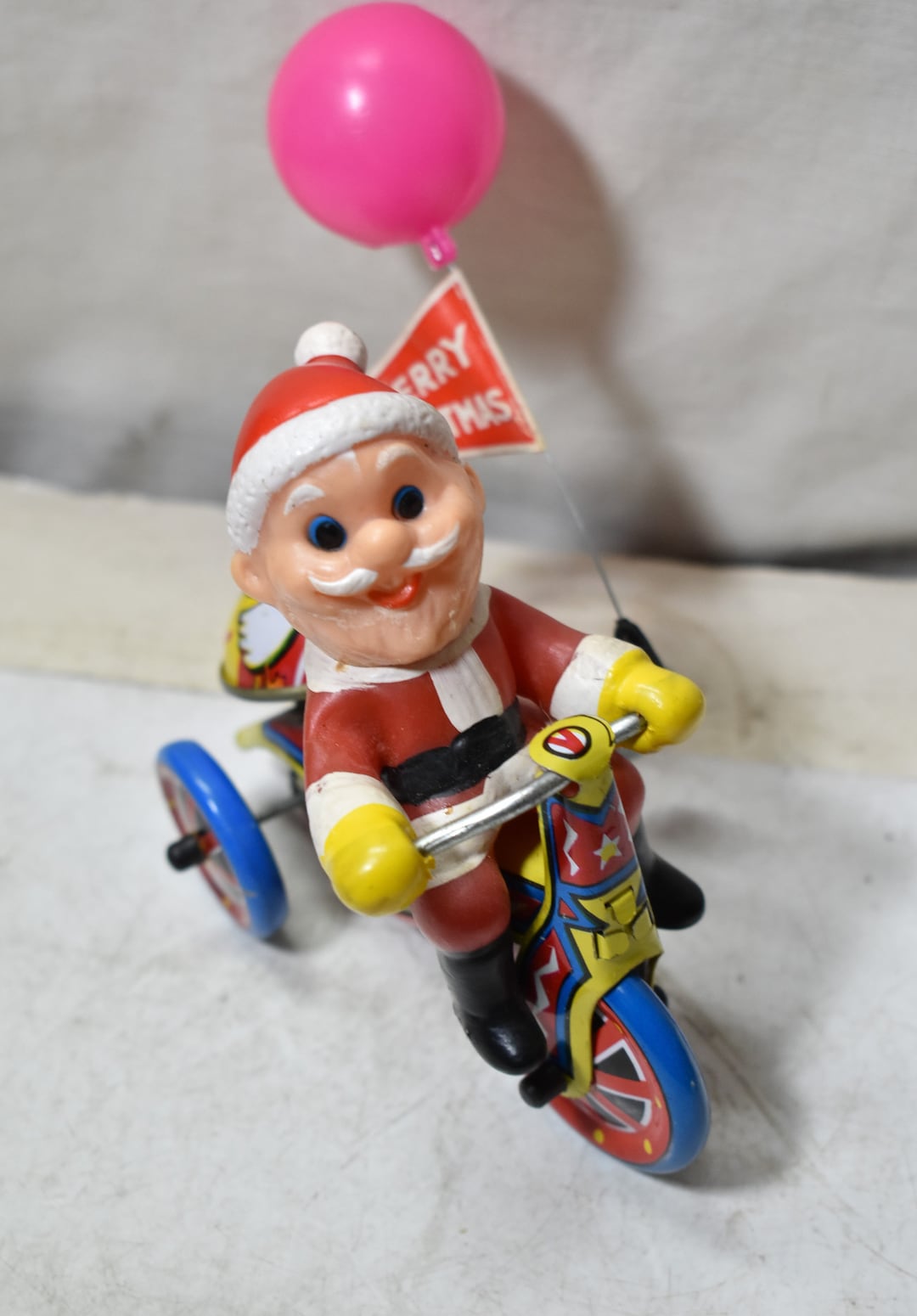 Santa Claus on A Tricycle Tin Litho & Plastic Wind up Toy MTU Korea ...