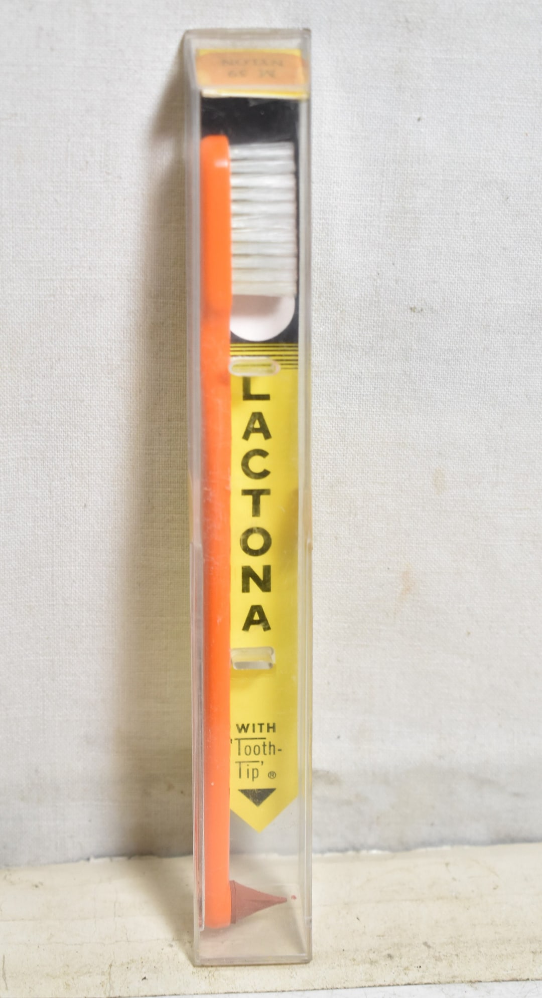 Vintage Collectible Lactona W/tooth-tip-multi Tufted M-39 Toothbrush - Etsy