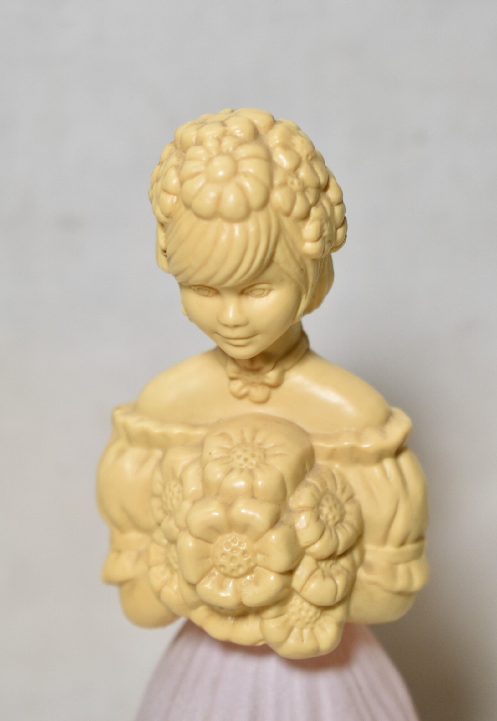 Vintage Avon Garden Girl Charisma Cologne 4 FL.OZ 10019-perfume,cologne ...