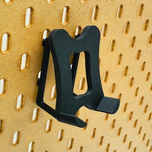 Mouse Pegboard Holder | SKADIS & 1/4" Pegboard Compatible | Heavy-duty ...
