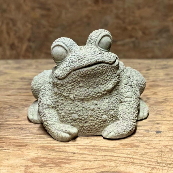 Frog Statue - Etsy