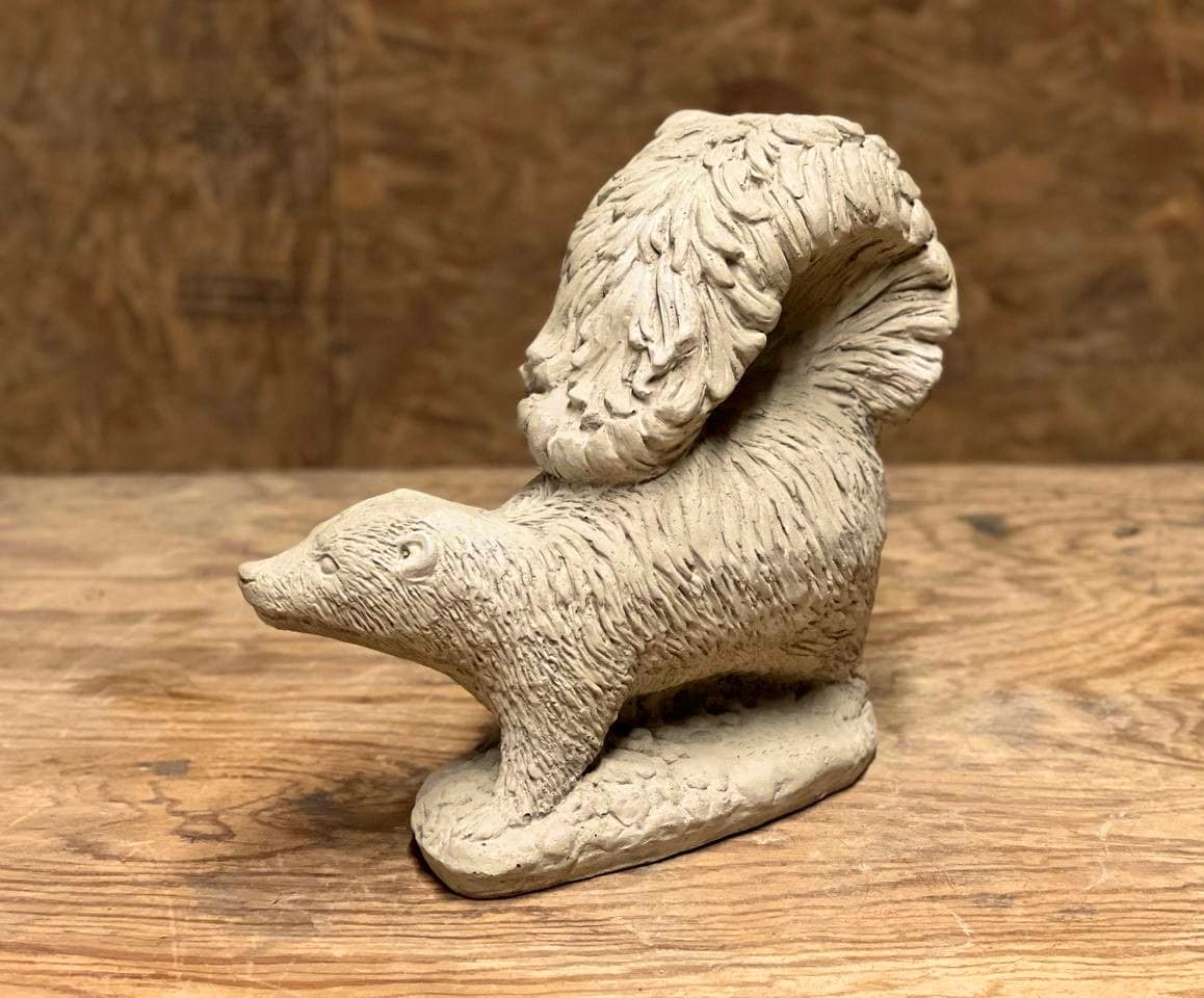 Massive Skunk Statue Concrete Skunk Figurine Garden Skunk - Etsy