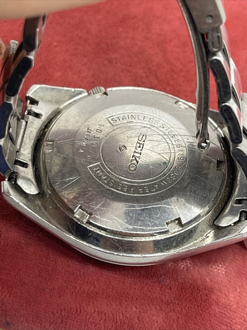 Vintage Seiko 5 Model 6119 8083 Men's Automatic 21 Jewel Wristwatch ...
