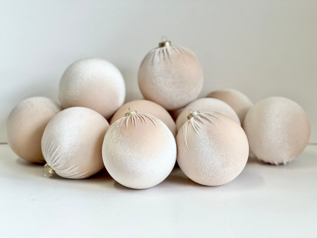 12 Pcs Beige Christmas Balls, Christmas Decorations, Velvet Christmas ...