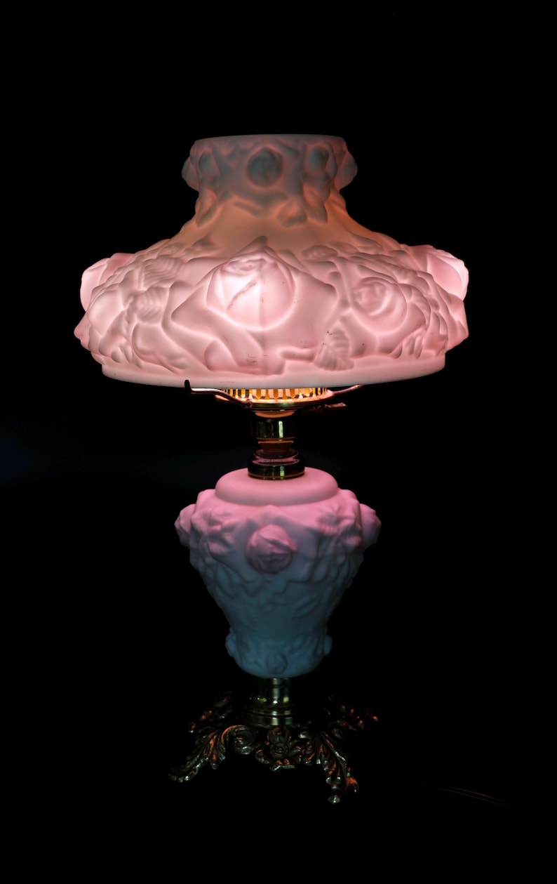 Vintage Fenton Puffy Rose Glass Lamp - Etsy