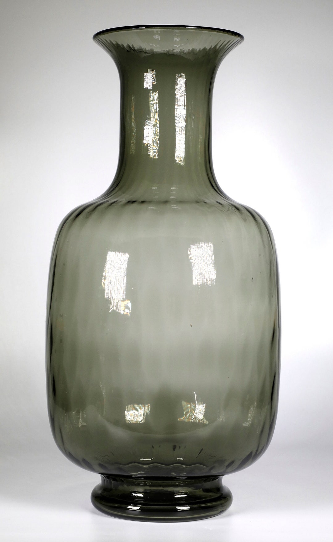 Vtg Tiara Glassware- 17.5" Smoke Optic Vase From 1981! - Etsy