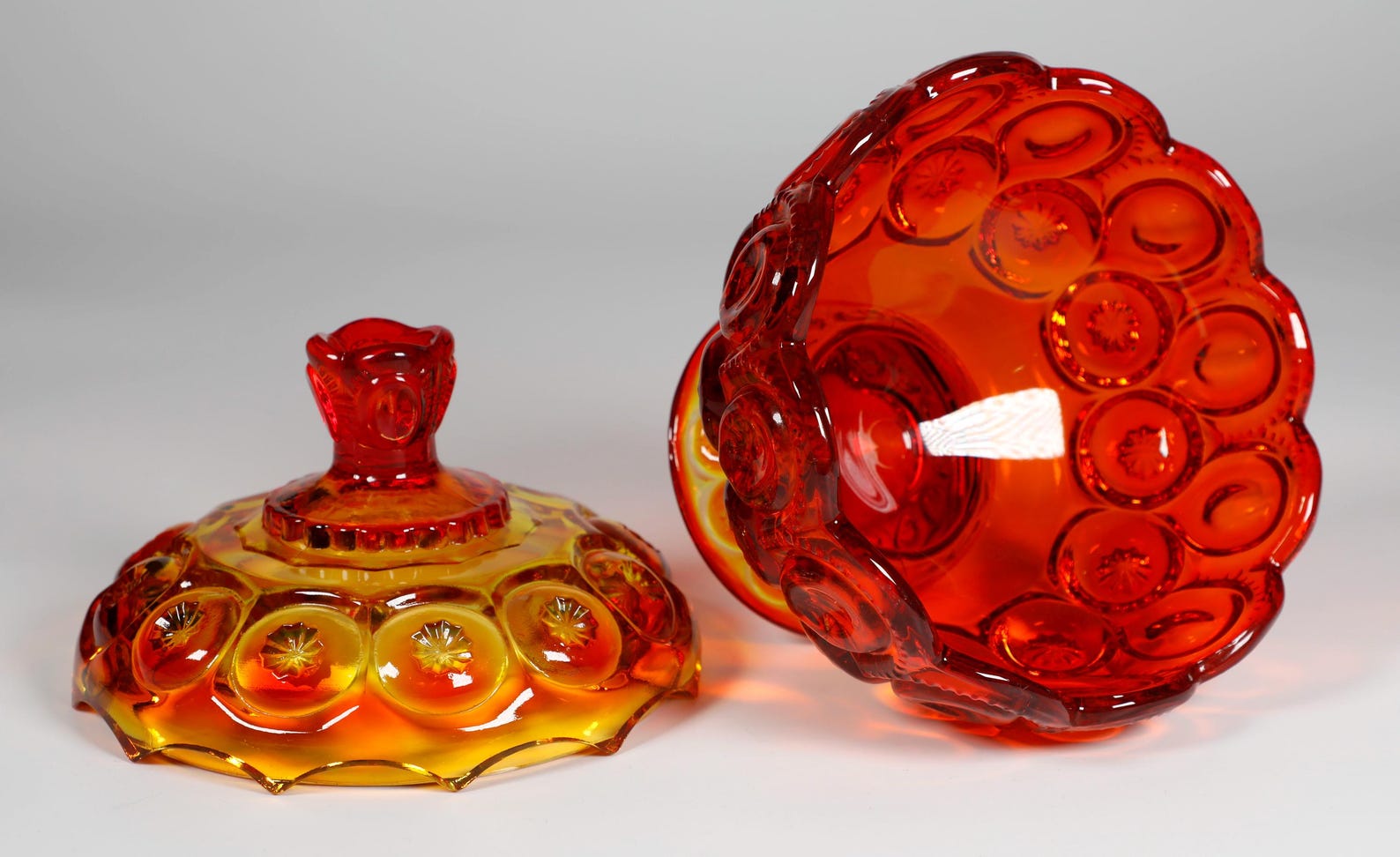 L E Smith Moon and Star Amberina Lidded Compote - Etsy