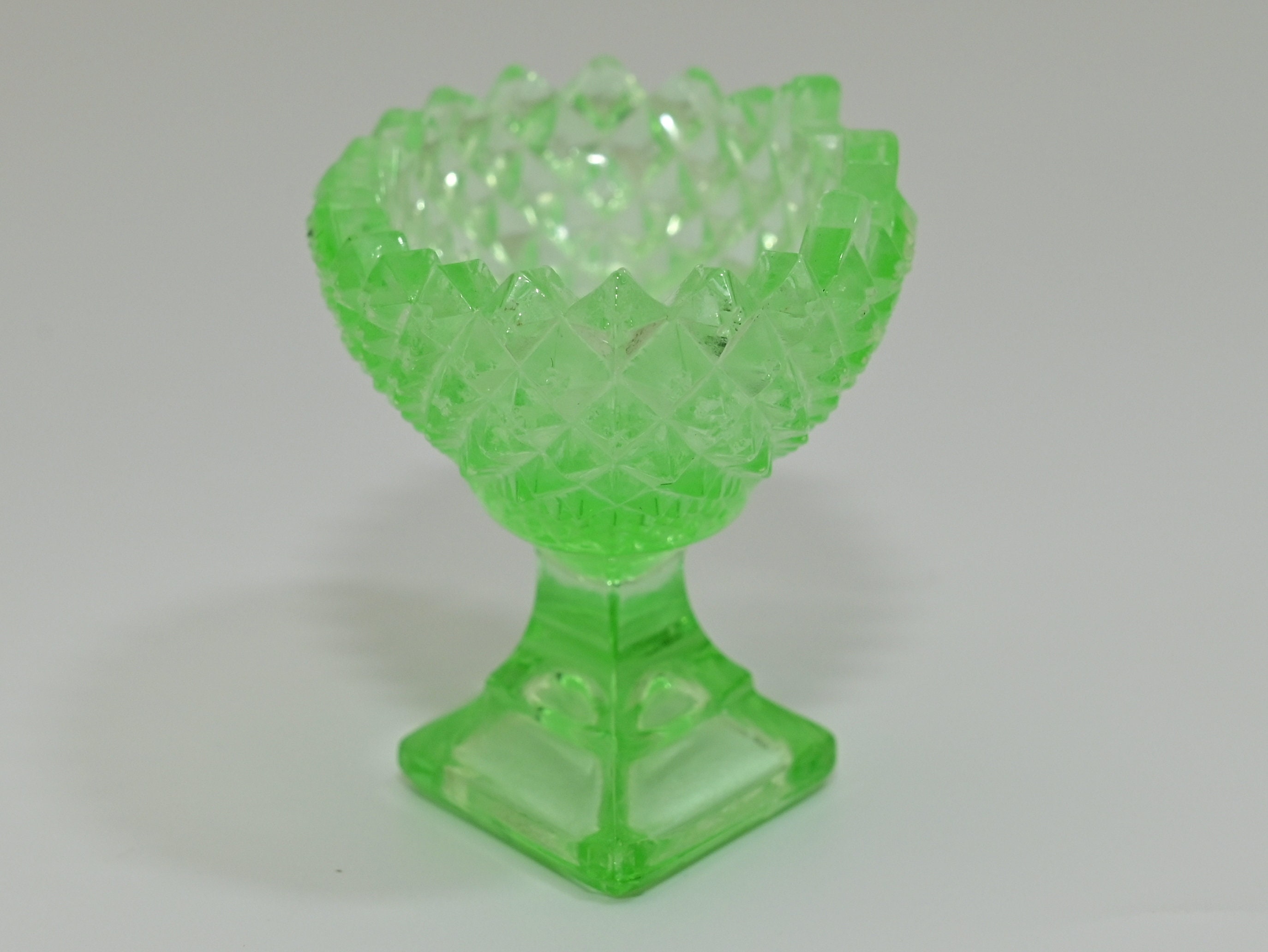 Vintage Diamond Footed Depression Glass Master Salt Pedestal Dish ...