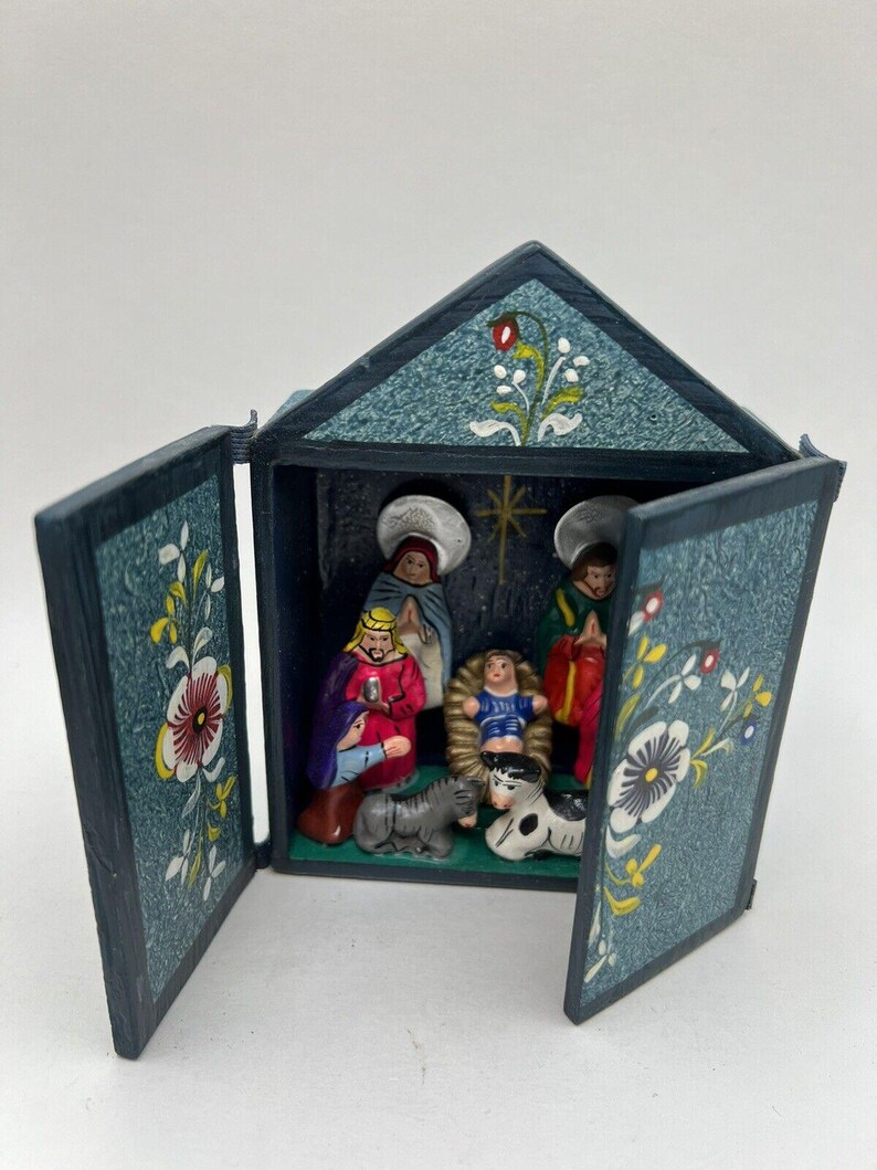 Folk Art Mini Nativity Christmas Shadow Box Hand Painted VTG Peru - Etsy