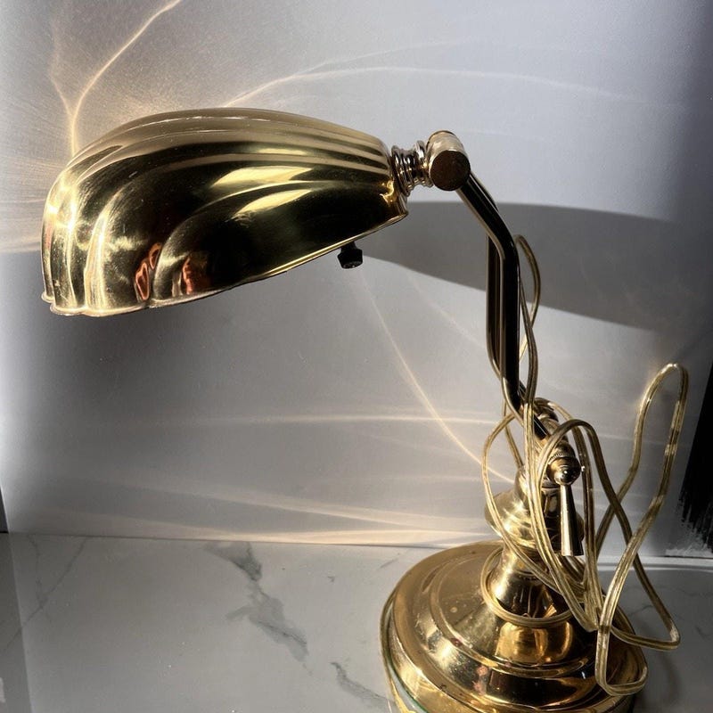 Clam Shell Lamp Table - Etsy