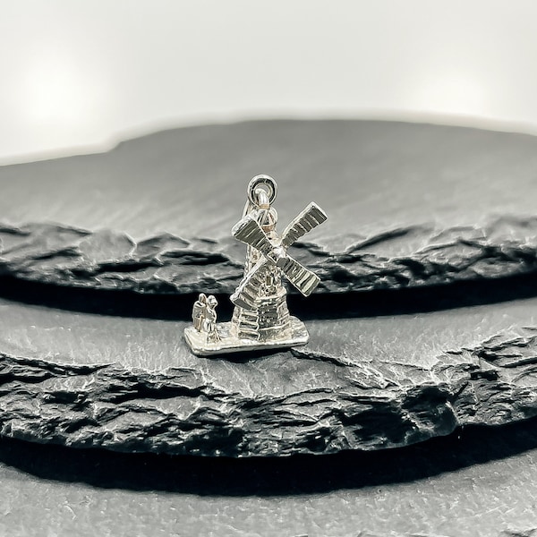 Wind Charm Necklace - Etsy