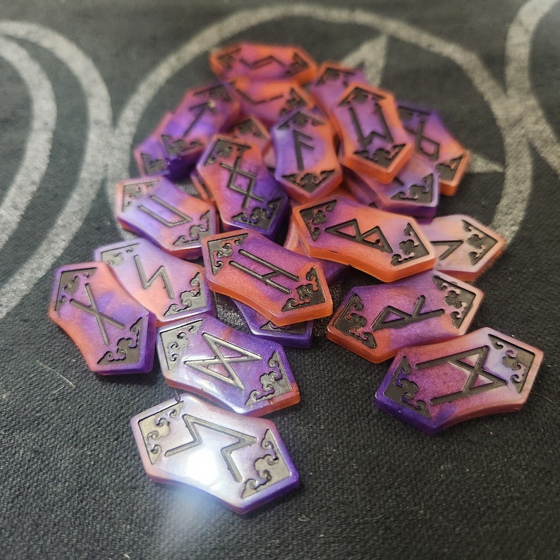 25 Elder Futhark Runes Norse Viking Language Wicca Witchcraft Magic ...