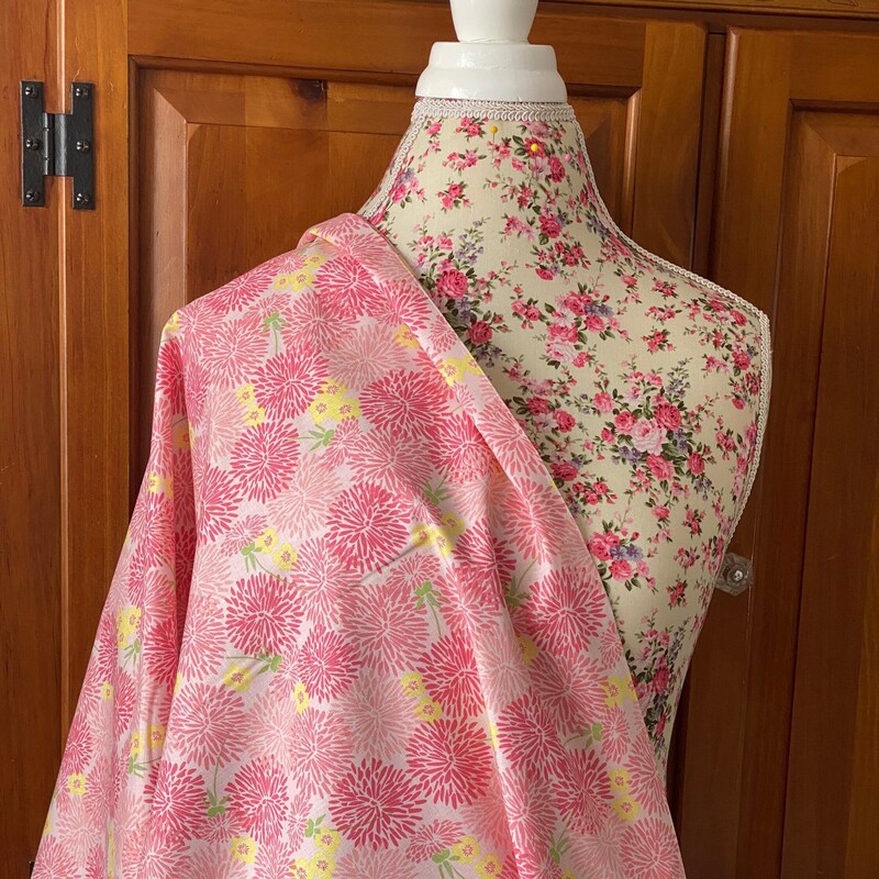 Pink Vintage Fabric - Etsy