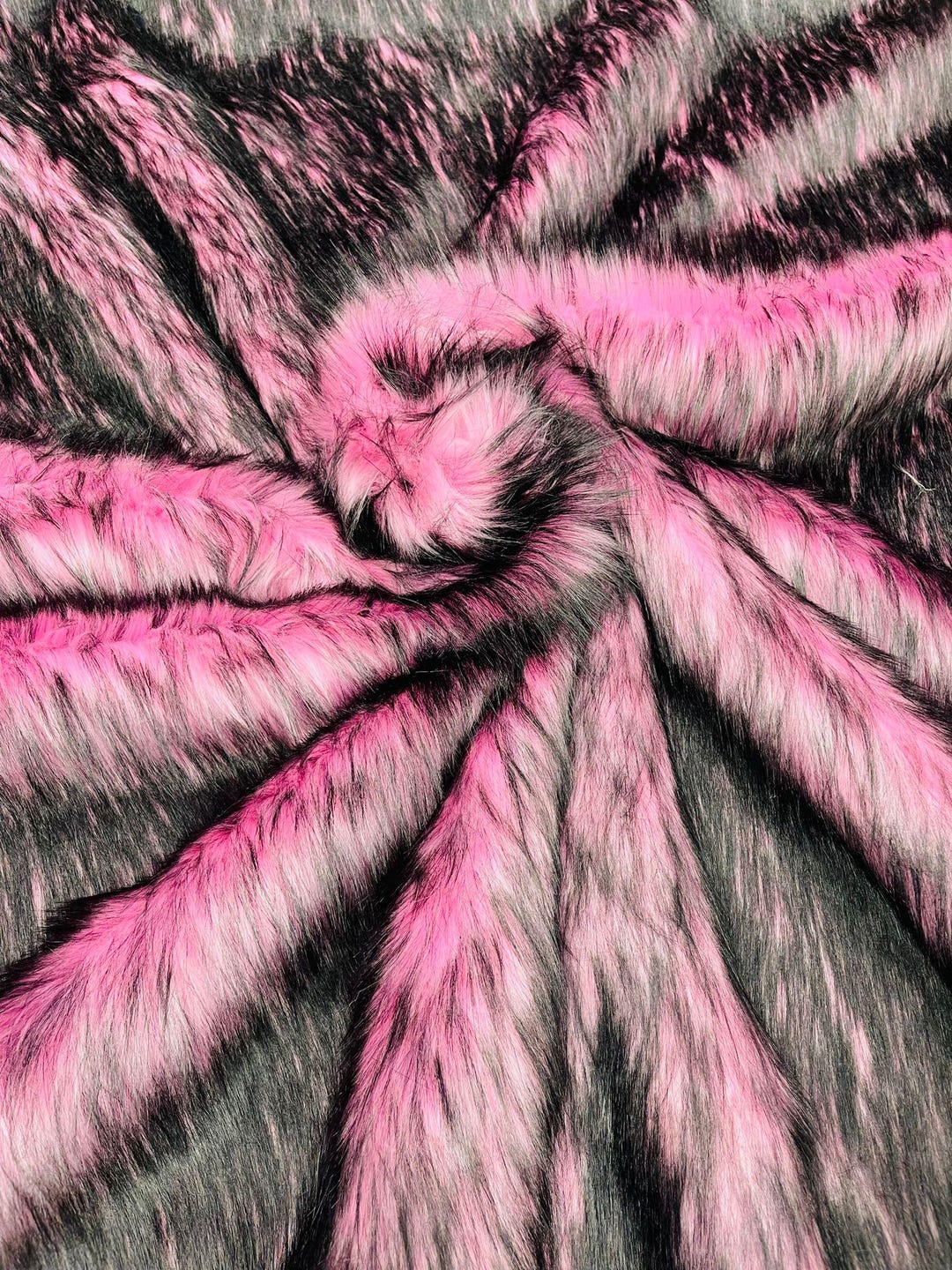 Husky Faux Fur, 2 Tone Shaggy Faux Fur 60" Wide - Pink-black - Etsy