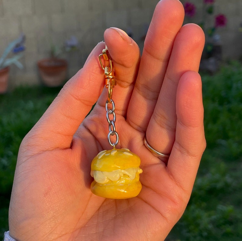 Pretty Patty Burger Clay Keychain, Krabby Patty Keychain, Spongebob ...