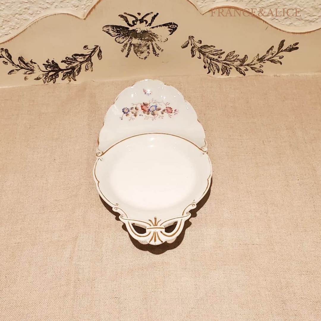 Magnificent Vintage 15th Century Style Soap Dish. Soap Dish in Fine ...