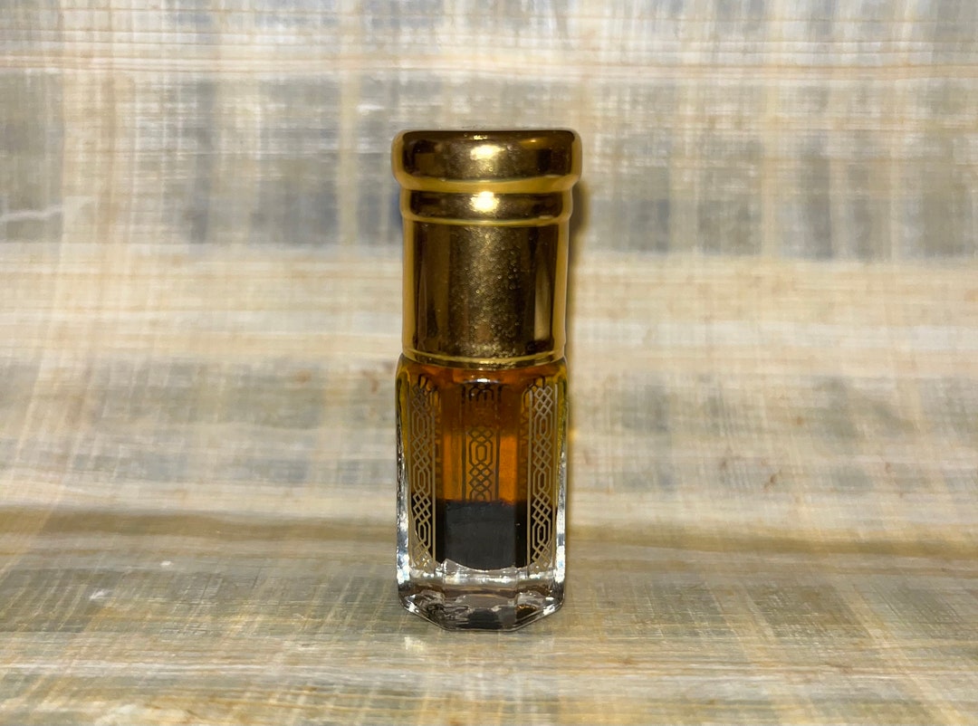 Musk Mysore/deer Musk Tincture in Mysore Sandalwood Oil / Deer Musk ...