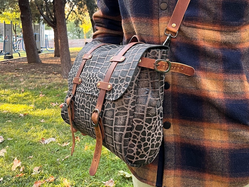 Downloadable Briefcase / Postal Bag PDF Pattern / Mail Bag DIY Template ...