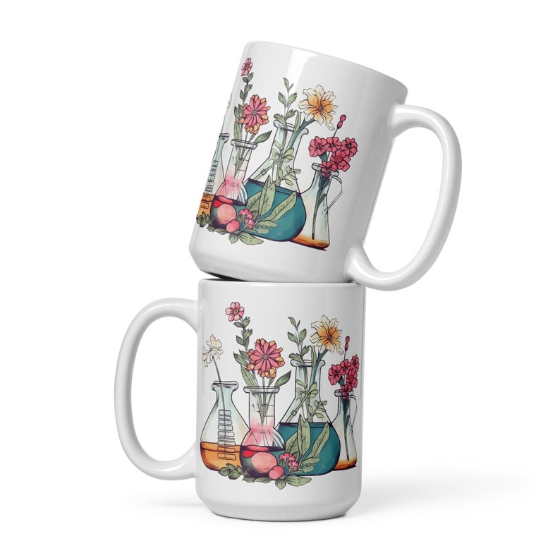 Chemistry Floral Beakers Glossy Mug, Organic Chemistry Equipment Gifts ...