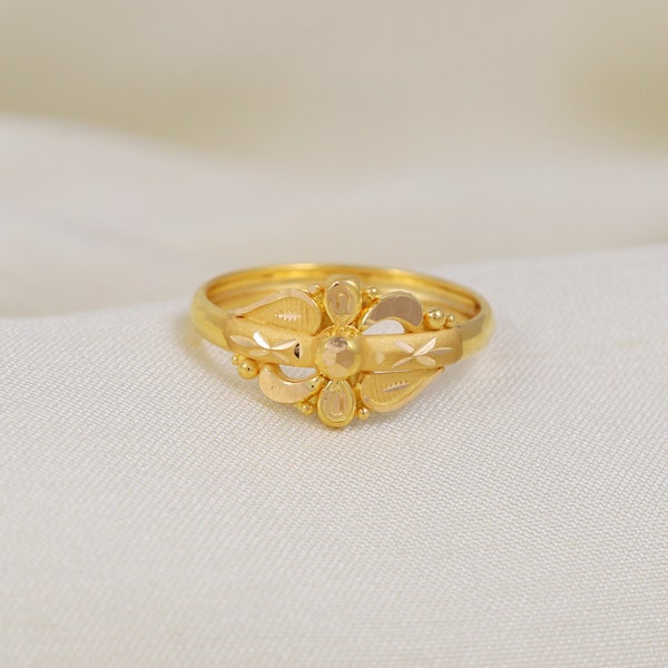 22 Carat Gold Ring - Etsy