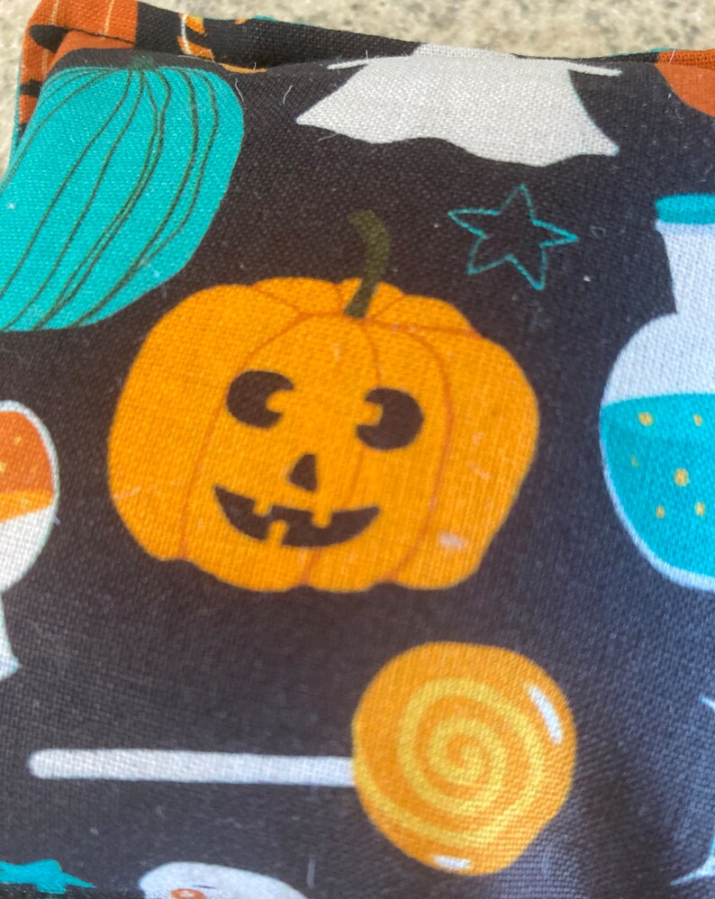 Pair of Ravioli-shaped Cat Toys, Halloween Prints, Stuffed With Organic ...