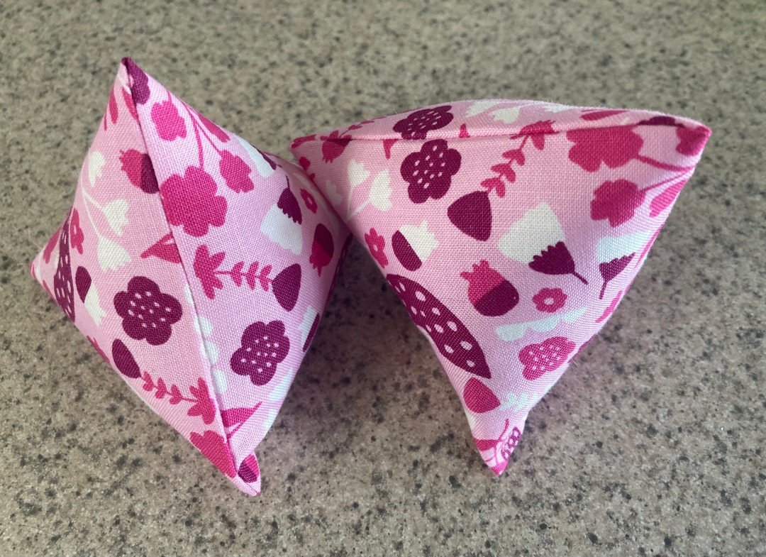 Pair of Cotton, Pyramid-shaped Catnip Toys in Pretty Pink, Maroon, and ...