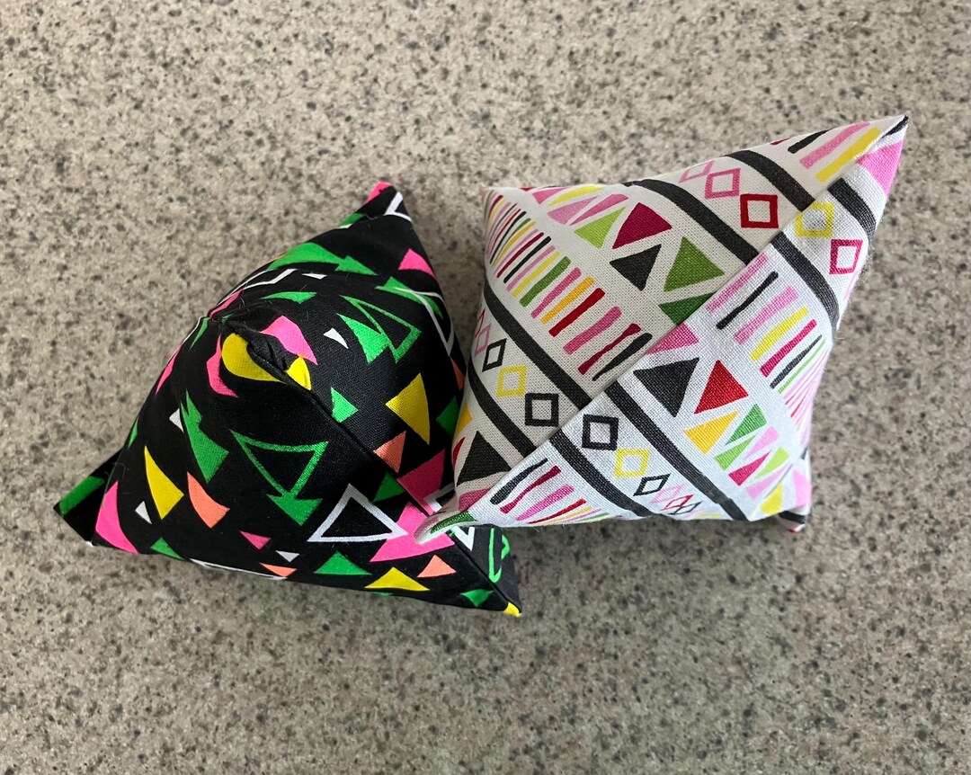 Pair of Cotton, Pyramid-shaped Catnip Toys in Fun, Geometric Patterns ...