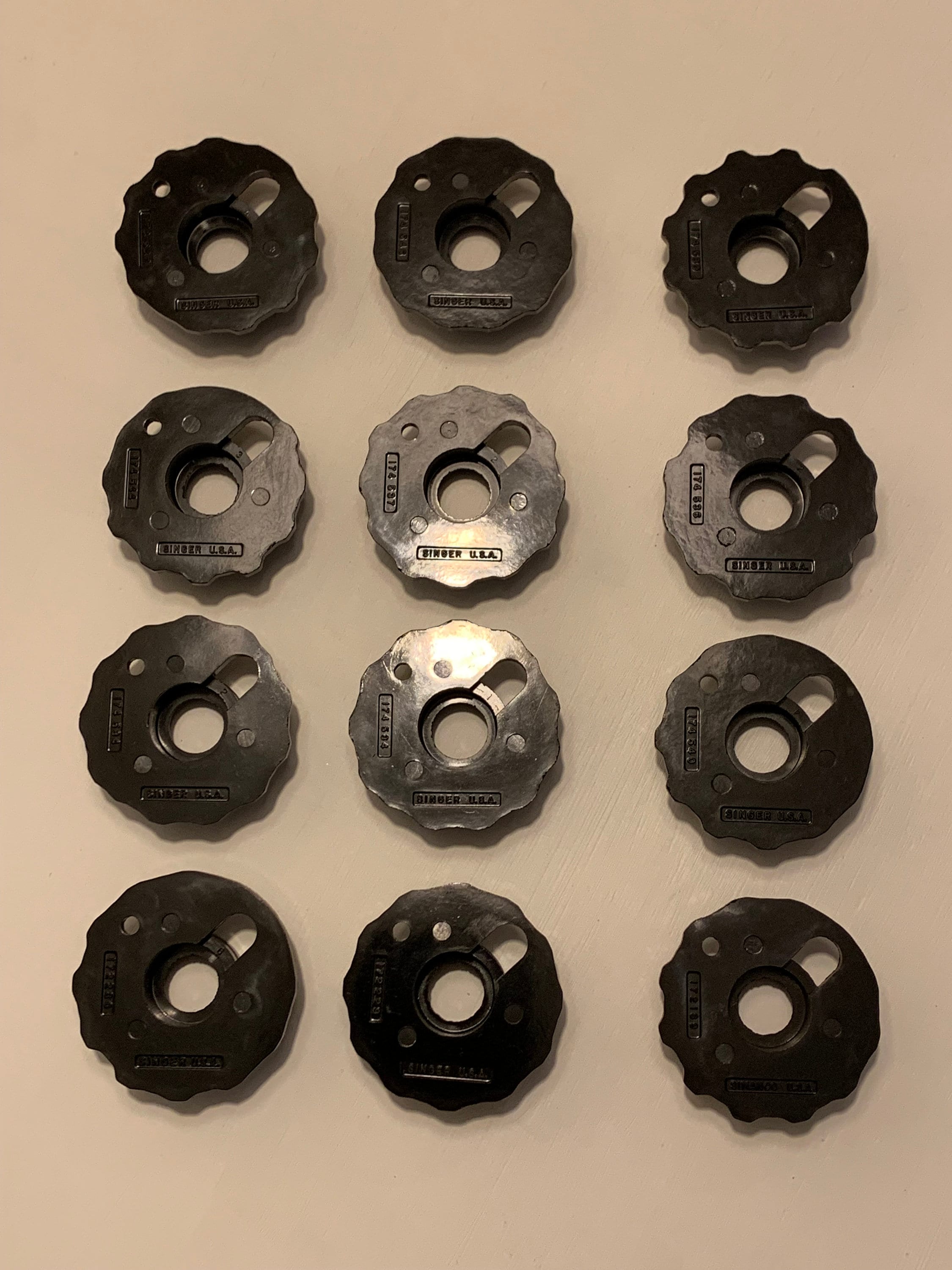 VTG 1960s Singer Touch & Sew Special Discs for Deluxe Zig-zag Model 600 ...