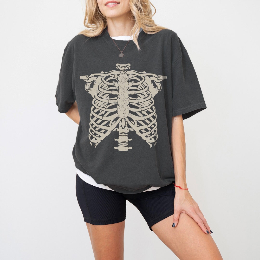 Skeleton Rib Vintage Graphic T-shirt, Rib Cage Shirt, Retro Skeleton ...