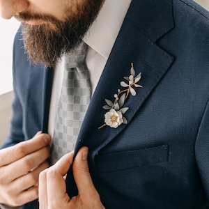 Men Buttonhole, Wedding Corsage, Men Boutonniere, Groomsmen Accessories ...