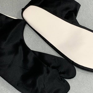 Cotton Tabi Socks: Japanese Split-toe Design, Available in Multiple ...