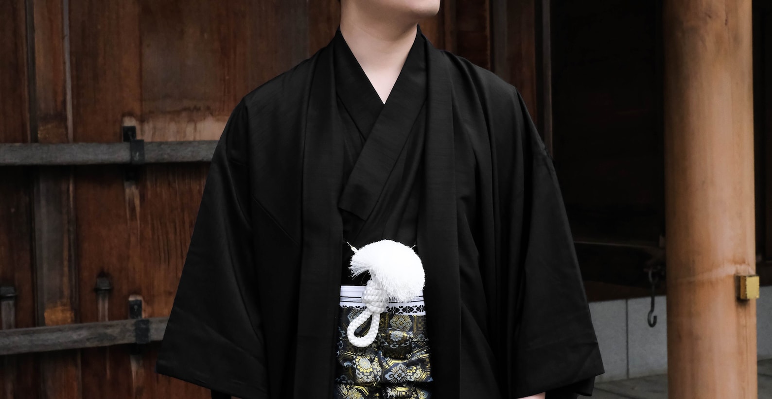 Traditional Men's Black Kimono 4PCS Set: Nagagi, Haori Jacket, Kaku Obi ...