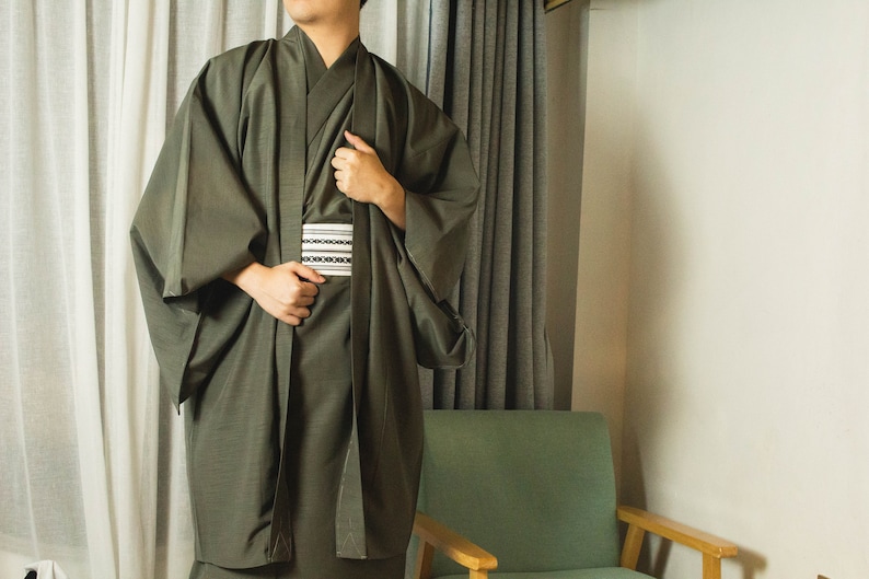Men's Kimono 3PCS Set: Nagagi, Obi & Haori Jacket - Custom Kamon - Etsy