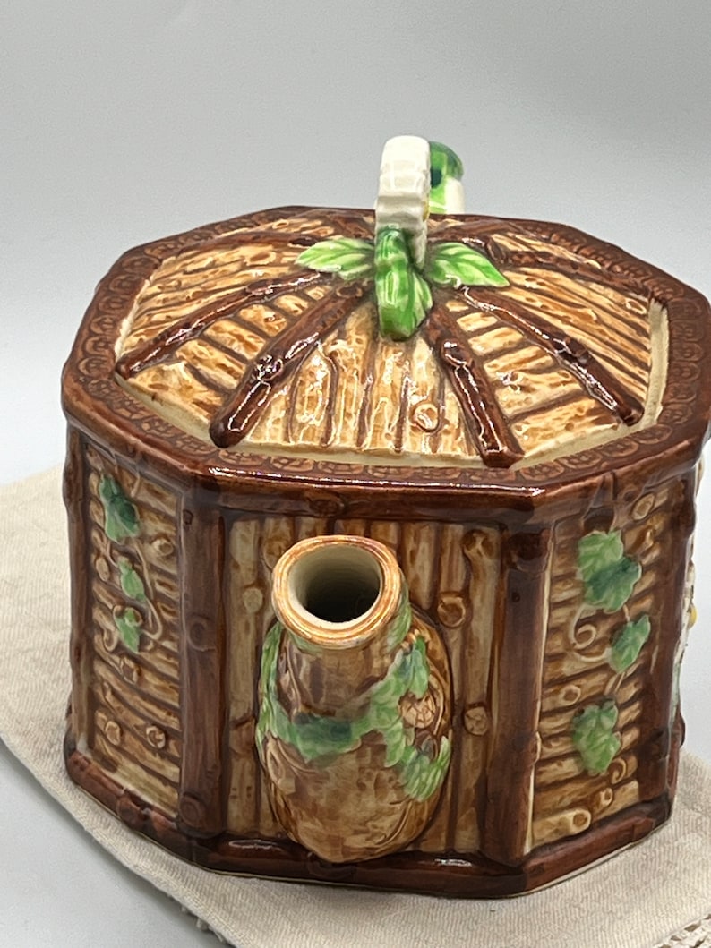 Marutomo Ware Majolica Teapot - Etsy