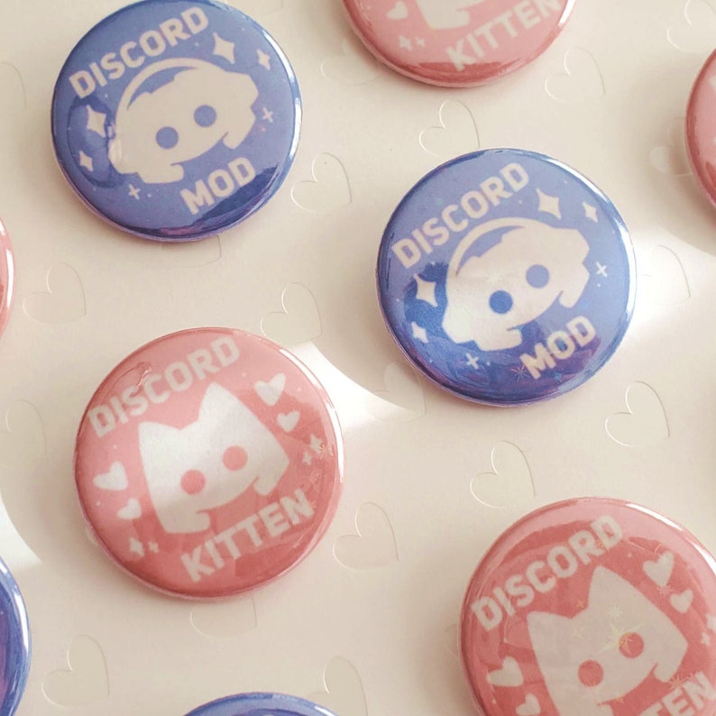 Discord Mod & Kitten Button Pin's - Etsy