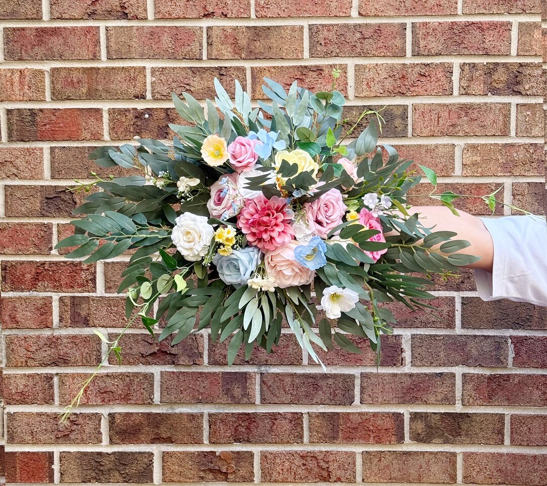 A&F Garden Blush Arch Flowers, Paste Arch Arrangement, Wedding Arch ...