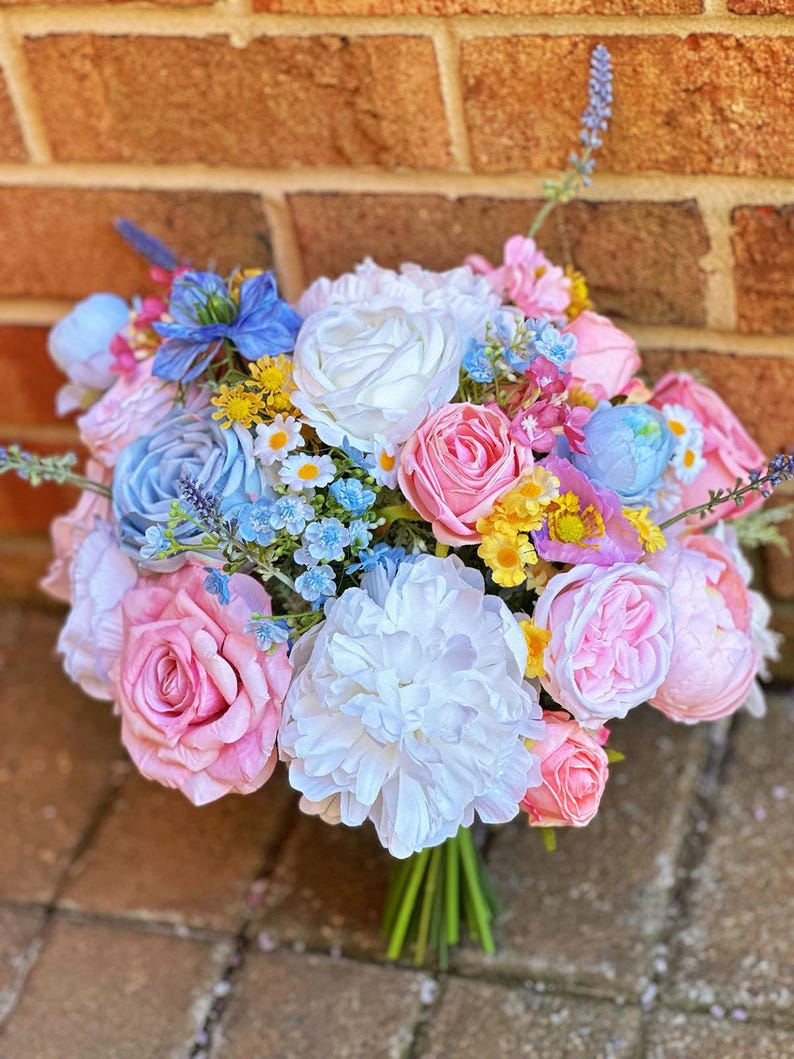 A&F Pastel Wedding Flowers, Bright Wildflower Bouquets, Wildflower ...