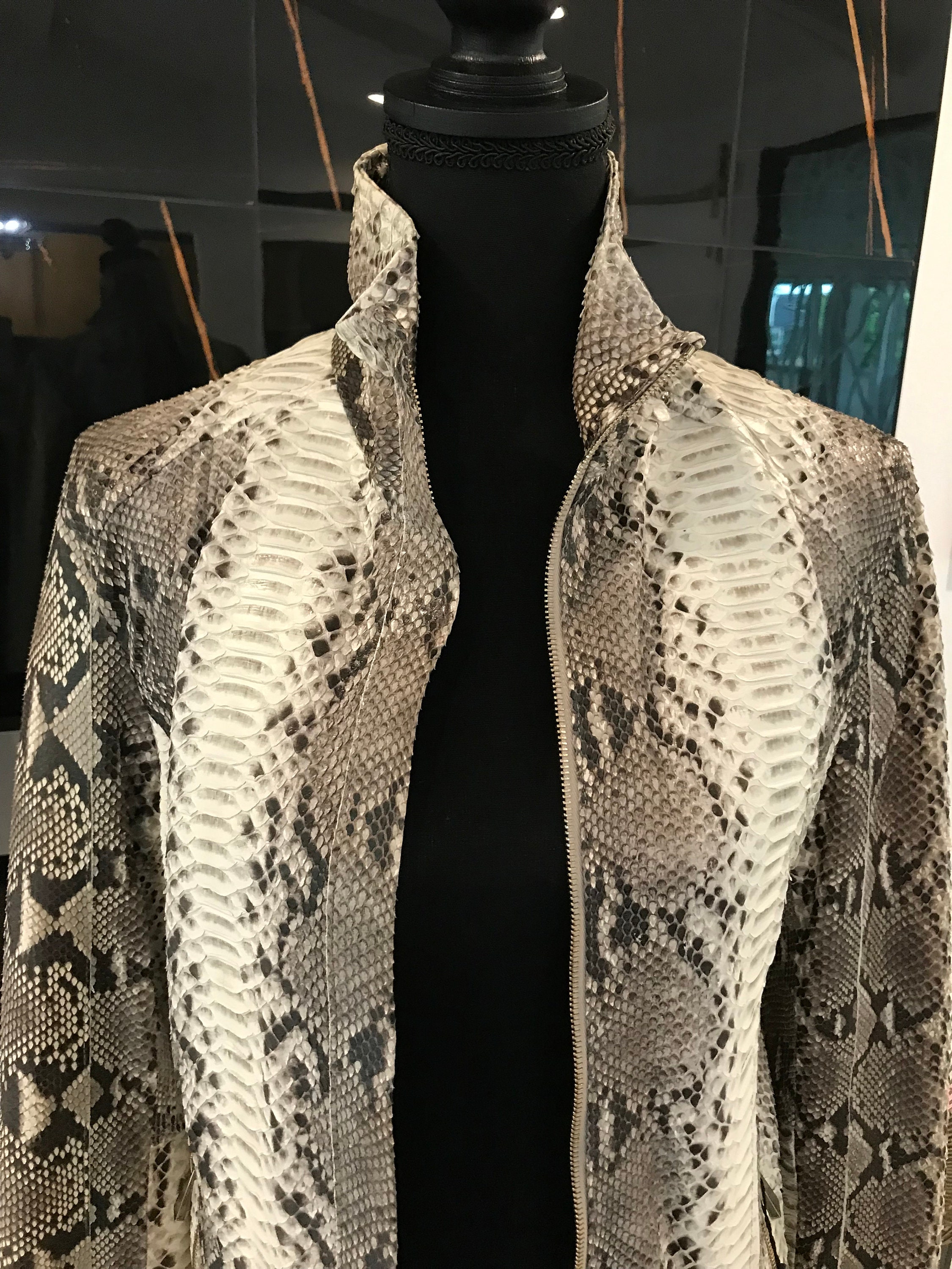 BEAUTIFUL Black/white PYTHON JACKET. Made in Italy Custom - Etsy