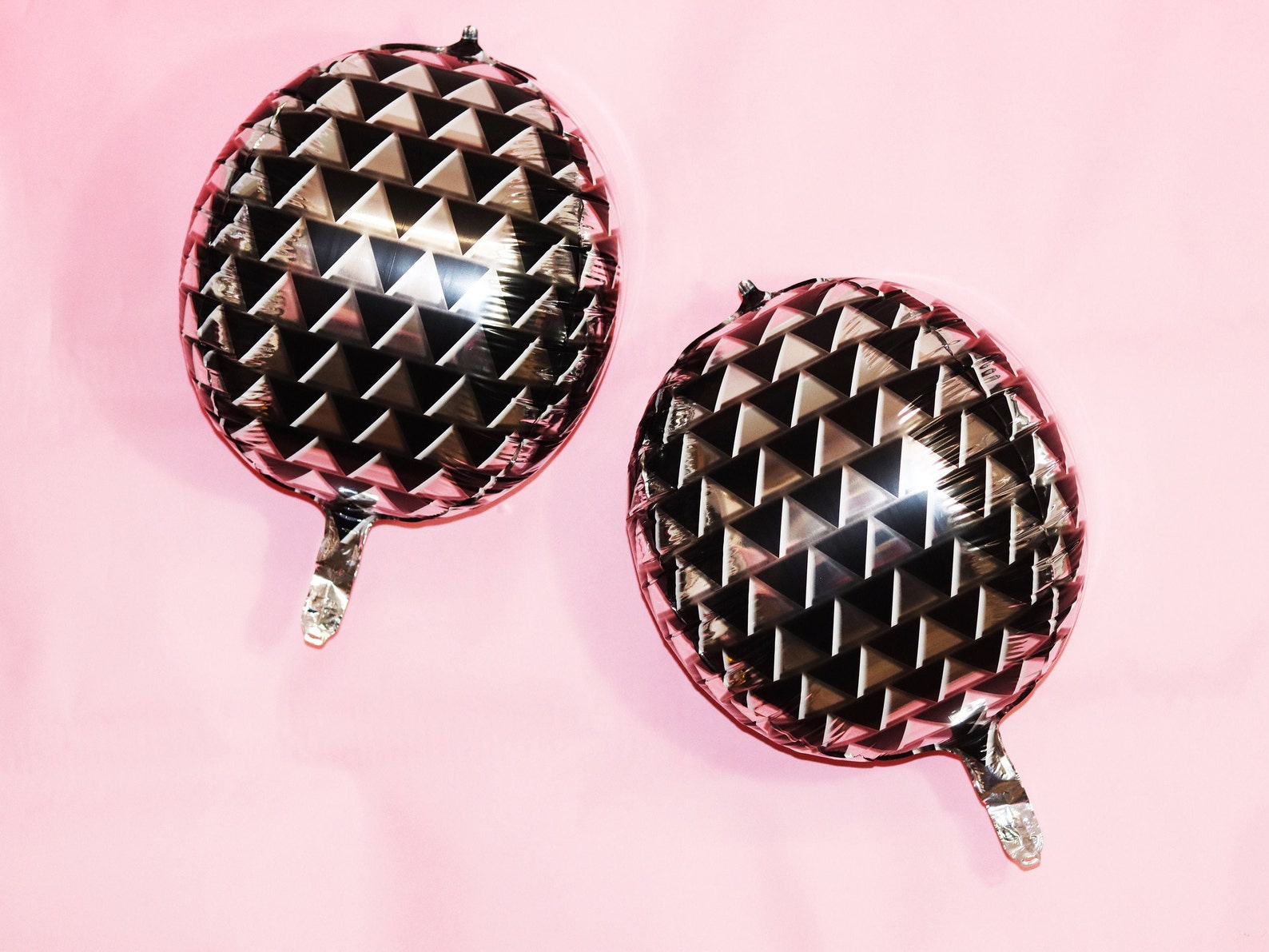 Funky Retro Design Foil Party Balloons 2 Pack / Disco Type Funky Party ...