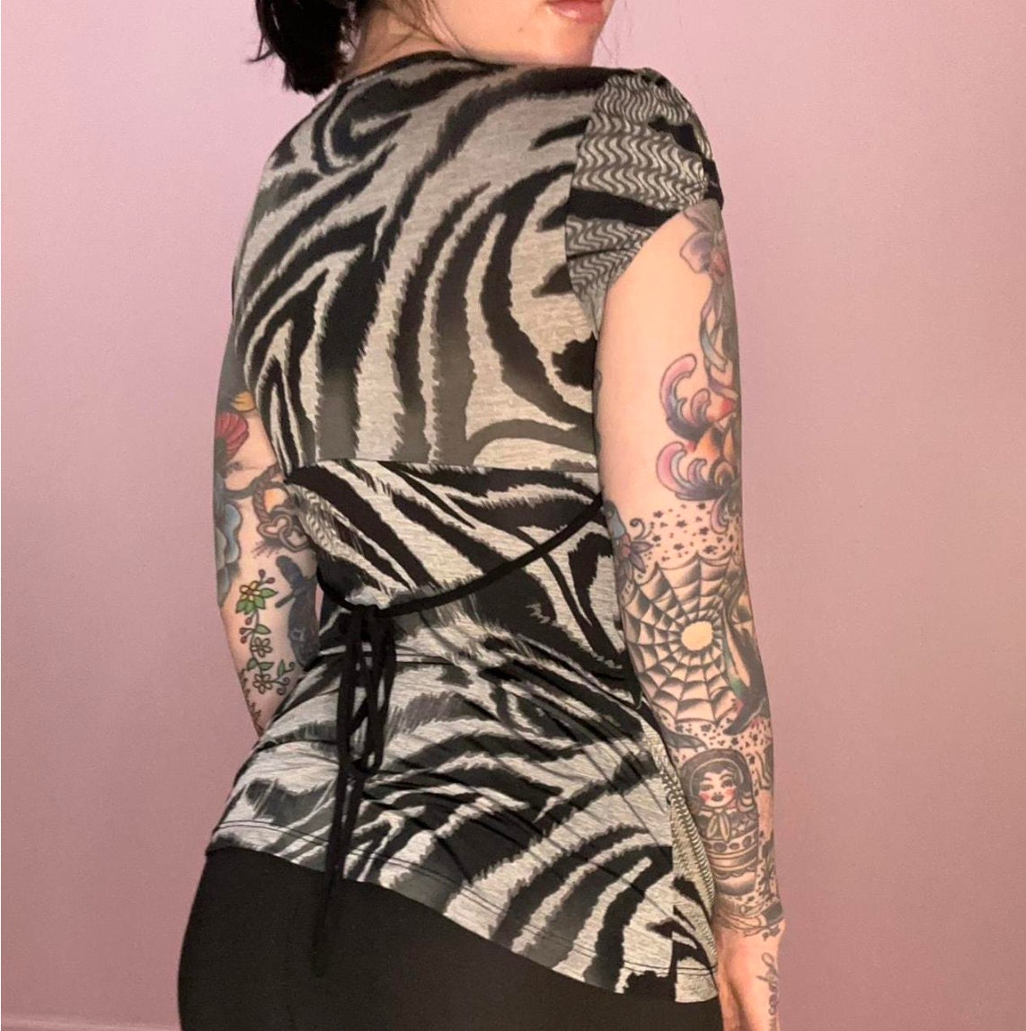 Vintage Y2k Early 2000s Top With Belt Detail & Tie Back - Etsy