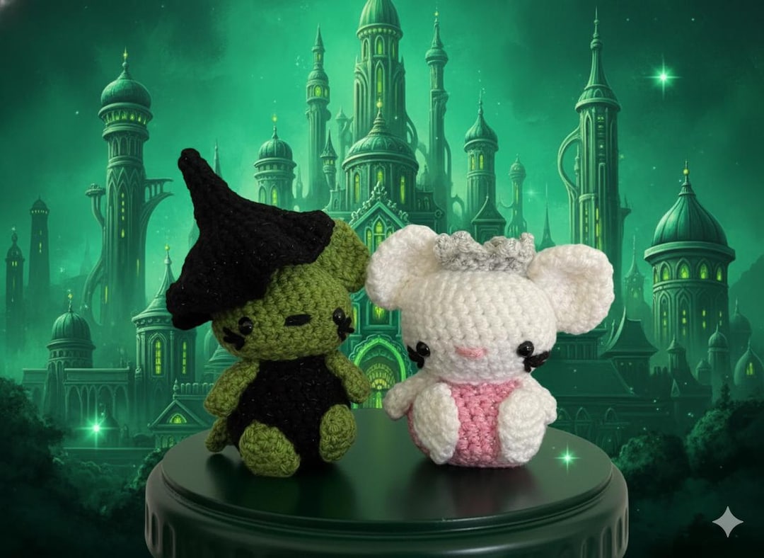 Elphaba & Glinda Amigurumi Mouse Set | Wicked Friends/rivals Crochet ...