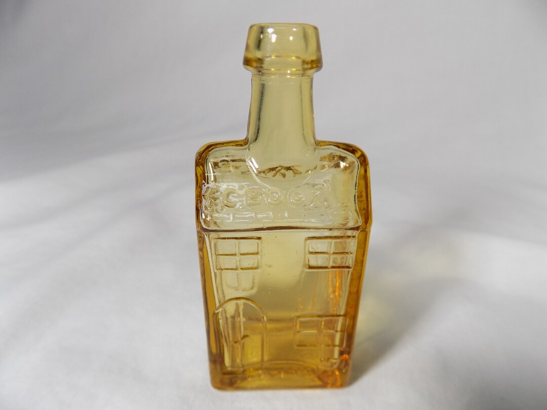 Vintage Wheaton Amber Yellow Glass House Glass Whiskey Bottle Vase E C Boozs Whiskey Etsy