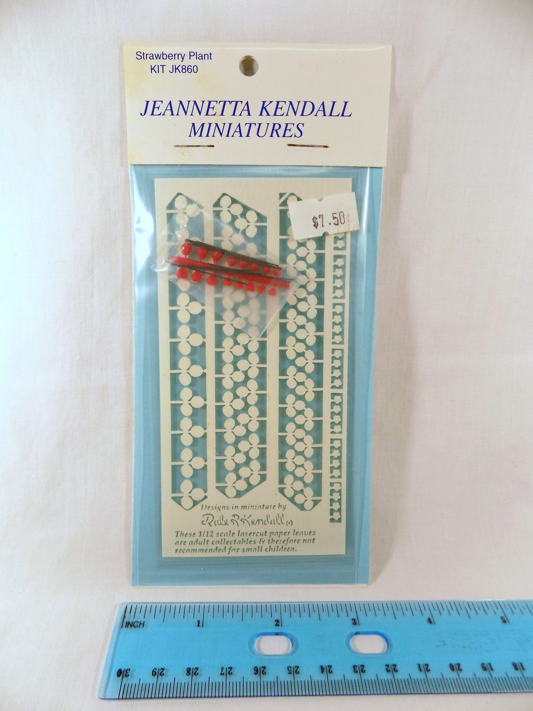 1 Jeannetta Kendall Miniature Dollhouse Strawberry Plant Kit JK860. - Etsy
