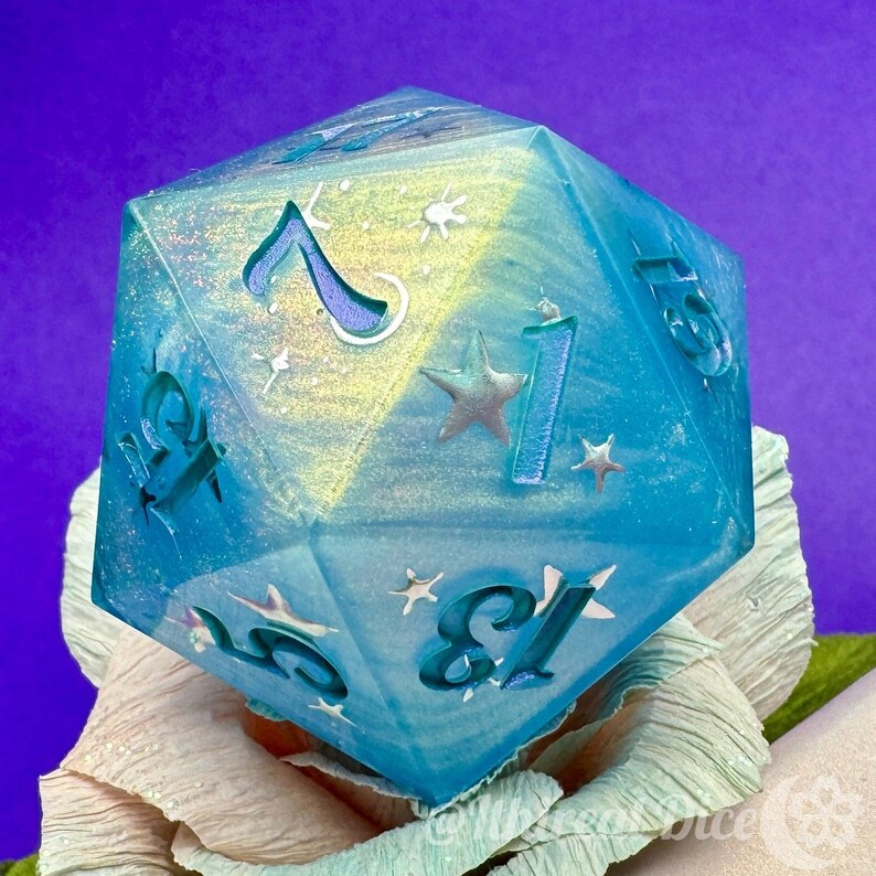 35mm D20 Winter Stars - Etsy